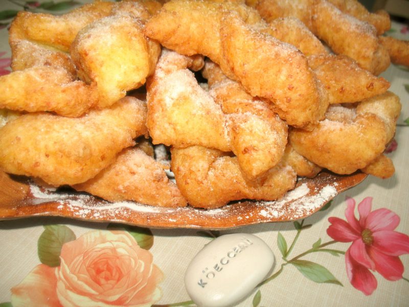 Túrós csöröge fánk recept - Kőeccerű recept
